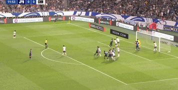 史上最大分差，国足0-7惨败日本！范志毅：看得想跳黄浦江|日本|国足|范志毅_新浪新闻