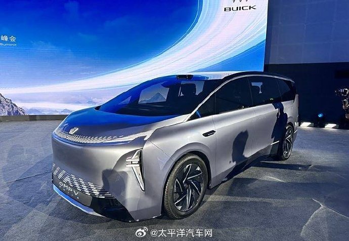 别克今天第200万台MPV——别克GL8陆尊PHEV下线…-新浪汽车