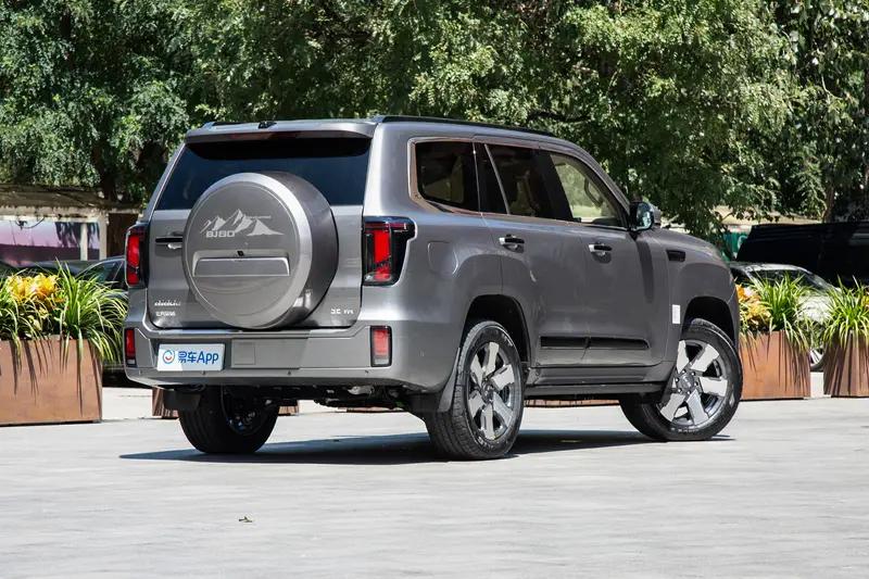 BJ60雷霆版北京区域上市 3款车型售25.98起-新浪汽车