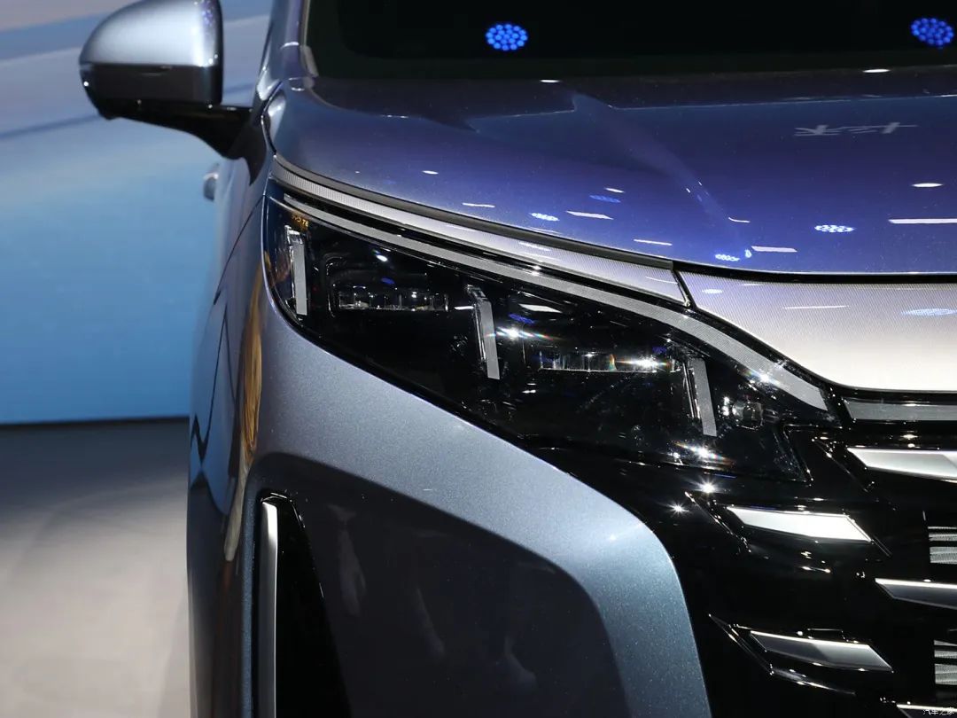 比腾势D9便宜，28.98万起，比亚迪中大型MPV来了！-新浪汽车