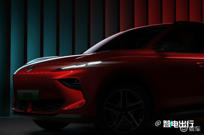 名爵官宣：MG ES5首发，11月上市！-新浪汽车