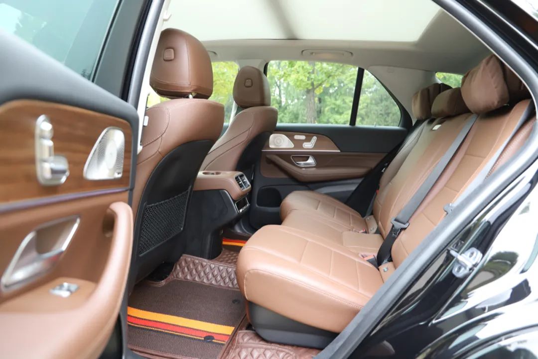 优惠18万，硬刚X5和Q7！2.5T+9AT，零百5.9秒！质感满满！-新浪汽车