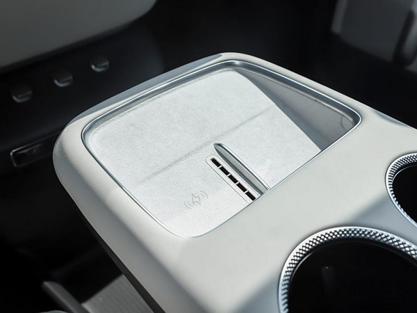 长安启源E07正式上市 售价区间19.99-31.99万元-新浪汽车