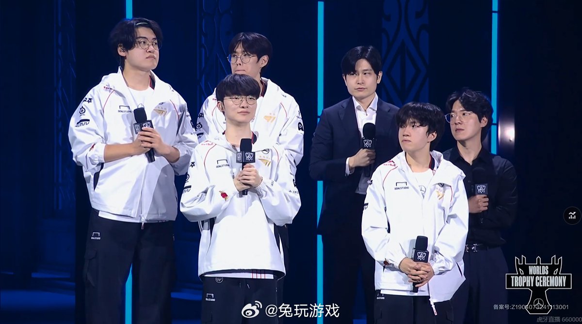 Tom：我们的队员们过的都不是一帆风顺特别是夏季赛的时候…|TOM|夏季赛|Faker_新浪新闻