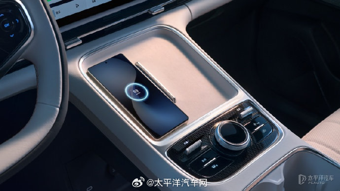 吉利星舰7 EM-i今晚正式首发亮相！-新浪汽车