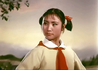 49年前样板戏《渡口》突然火了 雄鹰展翅成爆梗 小燕扮演者近况如何|渡口|刘俊英|燕儿_新浪新闻