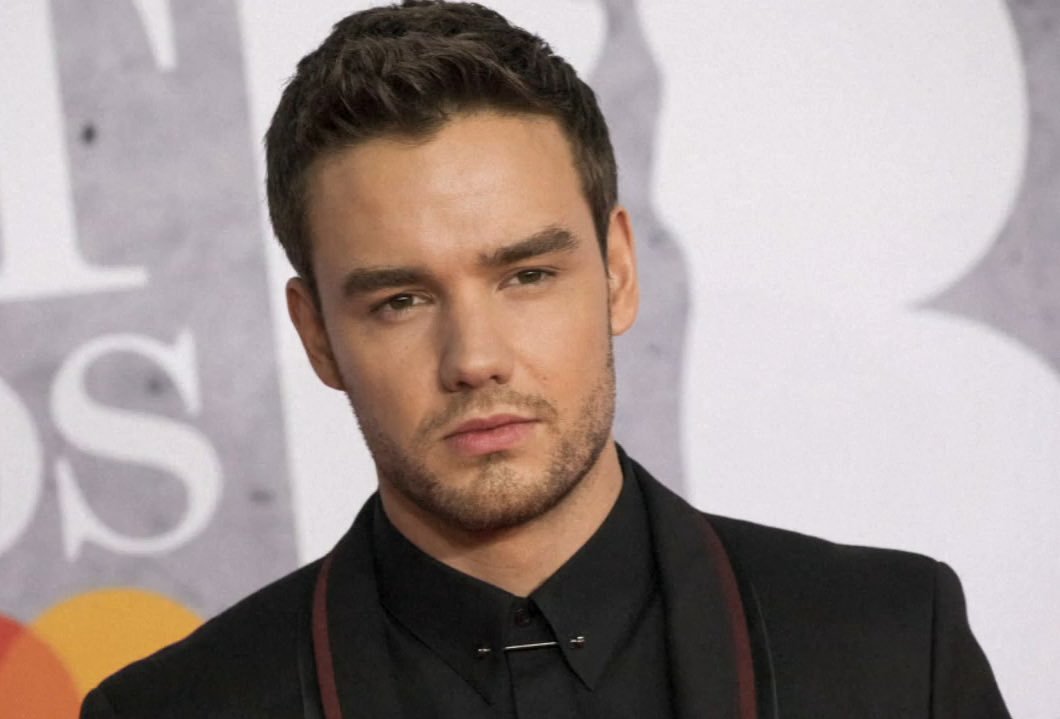 莉莉坠楼案最新进展：逮捕三人 利亚姆·佩恩Liam|Liam|利亚姆|佩恩_新浪新闻