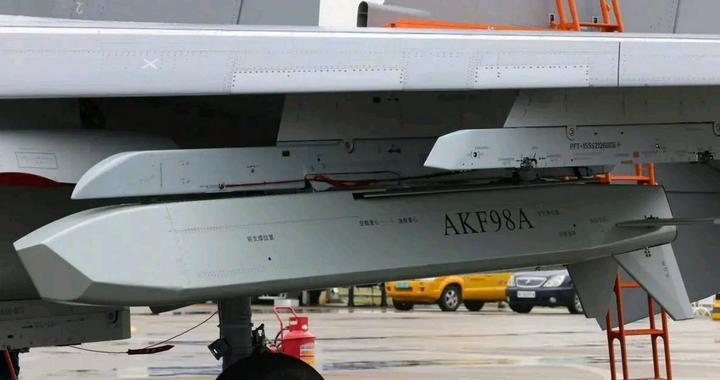 中国版“风暴阴影”，AKF-98A空射隐身巡航导弹珠海现身|巡航导弹|导弹|珠海市_新浪新闻