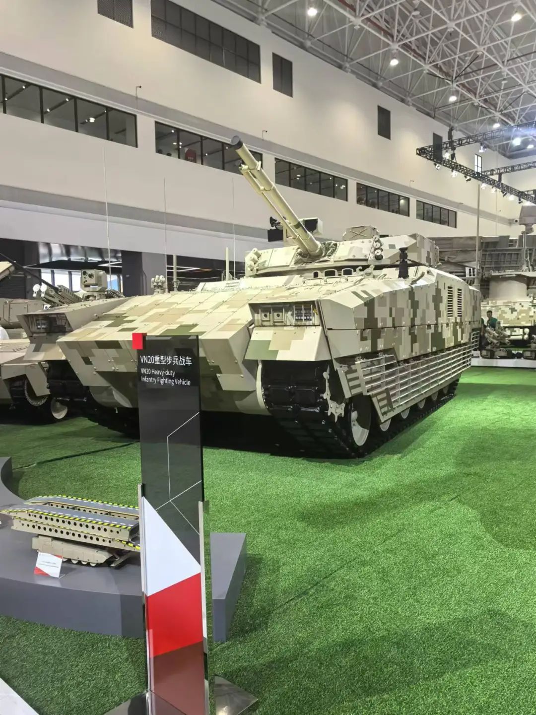 珠海航展抢先看：无人时代的地面装备惊艳亮相_新浪财经_新浪网