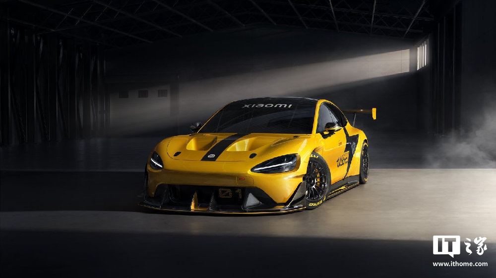 获纽北四门车圈速第一的小米 SU7 Ultra 原型车将亮相广州车展|小米|车圈|北四_新浪新闻