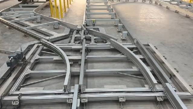 RGV机器人换轨系统，我第一时间想到的是铁路，这种道岔设计，直接用在rgv上…|铁路_新浪新闻