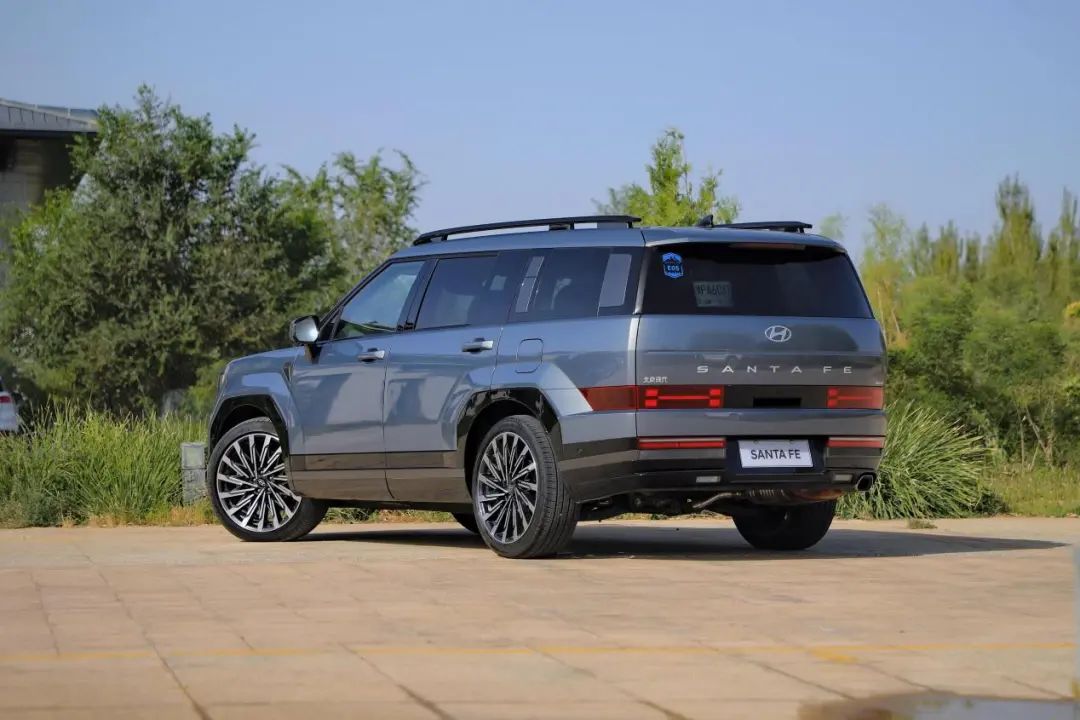 全系2.0T+8AT，5/6/7座可选，喝92，带BOSE音响，新一代静音王-新浪汽车