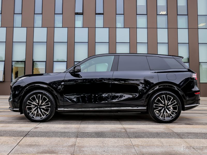 长安启源首款中大型SUV实车亮相！ C798官图发布-新浪汽车