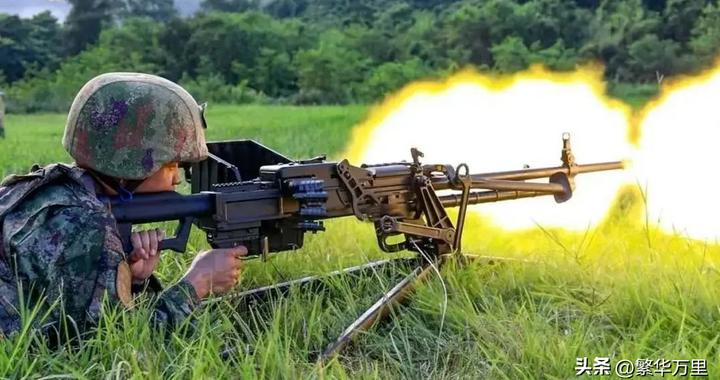 新一代201型机枪，两种不同的口径，为何会有巨大差异？|解放军部队|步枪_新浪新闻
