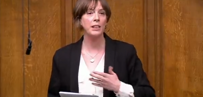 每3天就有一名女性被男性杀害，英政府苦恼：如登月般艰难的任务|菲利普斯|英国|卫报_新浪新闻