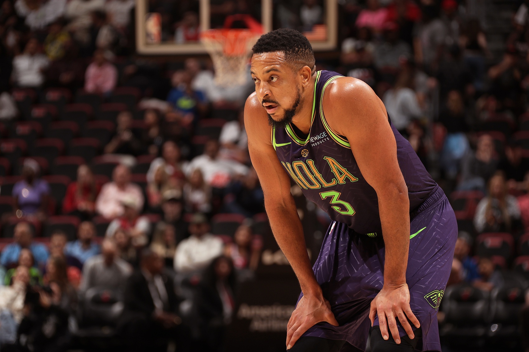 改行开打铁铺？CJ全场14中1得到5分2篮板2助攻|投篮|NBA常规赛_新浪新闻