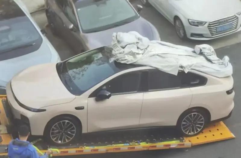 零跑汽车2025年新车规划曝光 B01将于7月上市/D系列年底亮相-新浪汽车