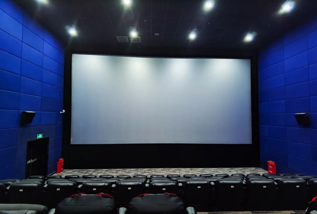 看电影中间位置最好？99.9%的人都选错了！|影厅|IMAX|CINITY_手机新浪网