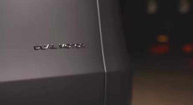 特斯拉汽车工程副总裁 Lars Moravy 透露…|行业新闻|人事变动|20-25万suv_新浪新闻