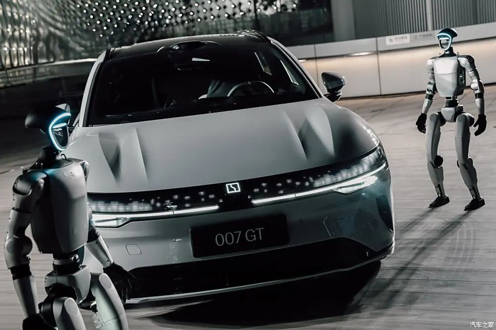 4月中旬上市/全系标配激光雷达，极氪007GT实车正式首发亮相！|极氪_新浪财经_新浪网