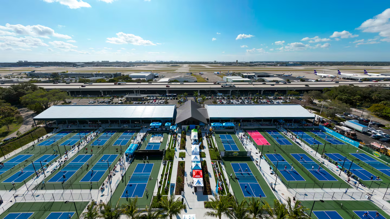 花3000万美元，建造史上第一座匹克球主题综合体｜CASE|美国_新浪新闻