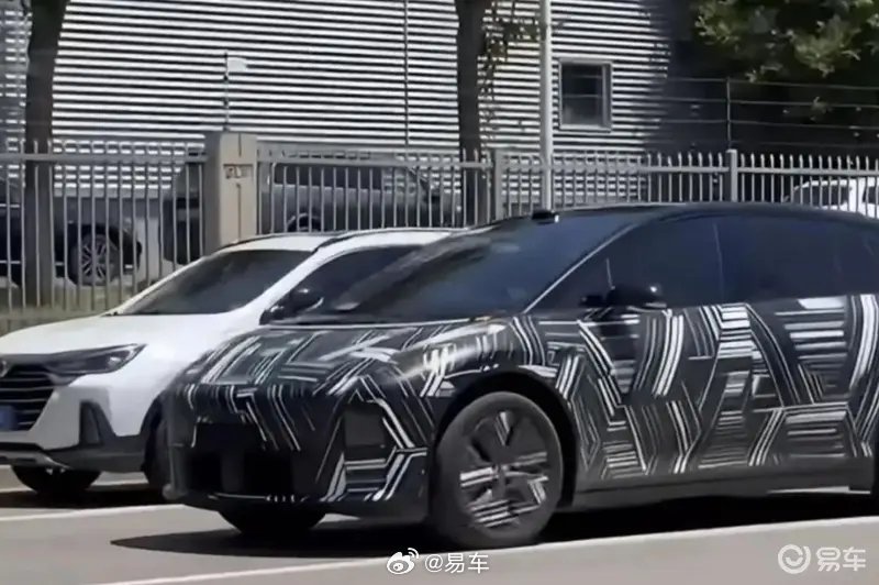 理想i6纯电SUV谍照曝光 有望9月发布-新浪汽车