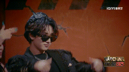 SHarK获新说唱2025首个5pass,新疆rapper演绎《驷马难追》