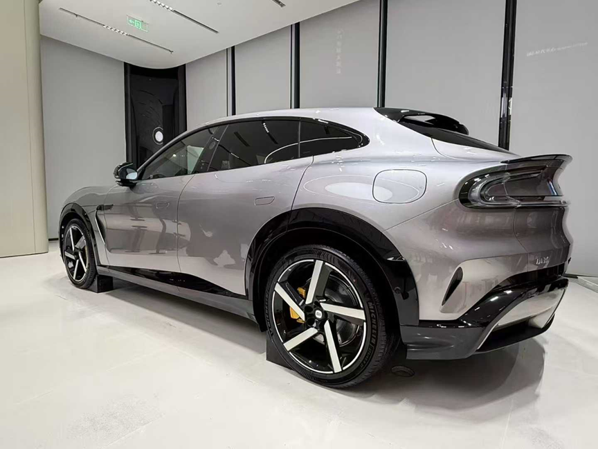 小米YU7，值得买吗？|法拉利_新浪财经_新浪网