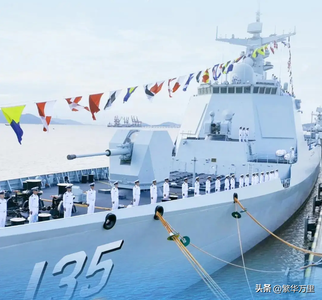 052D型驱逐舰，第30艘涂上舷号，解放军海军，需要多少艘？