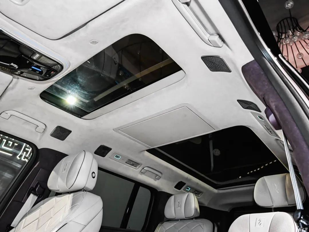 2.0T、1280牛·米，大6座SUV，应急浮水、爆胎稳行、原地掉头不在话下，更尊更奢！-新浪汽车