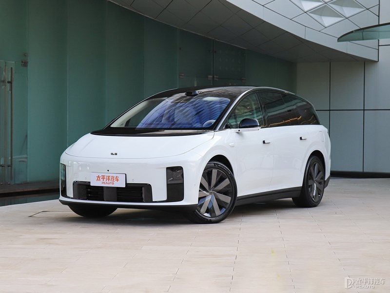 理想i8正式开启预订 预计售价35万元至40万元-新浪汽车