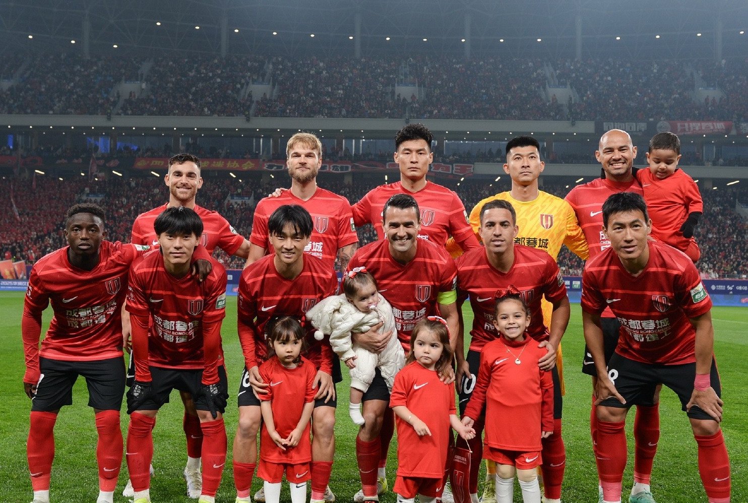 今晚！中超战2场，cctv5直播上海海港pk成都蓉城，云南玉昆vs亚泰