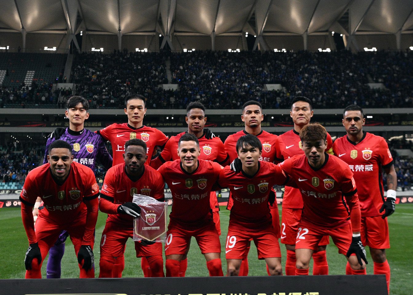 今晚！中超战3场 cctv5+直播北京国安pk上海海港，申花vs成都蓉城