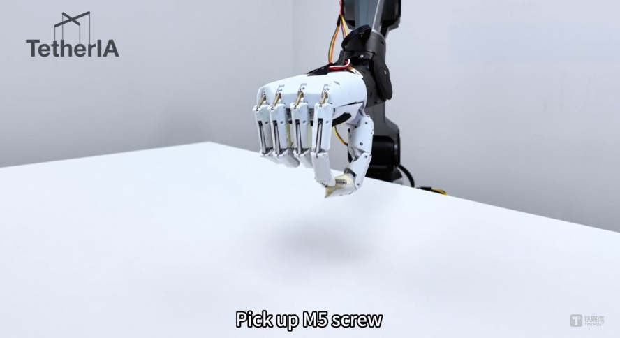 Tetheria.ai完成数百万美元天使轮融资，特斯拉系团队入局灵巧手赛道__财经头条