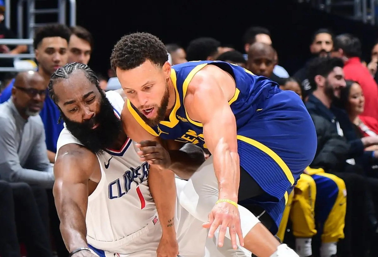 今日！cctv5不转，3大平台直播nba勇士vs快船，库里pk哈登+伦纳德|詹姆斯·哈登|斯蒂芬·库里|圣安东尼奥马刺队|金州勇士队|俄克拉荷马雷霆队_新浪体育_新浪新闻