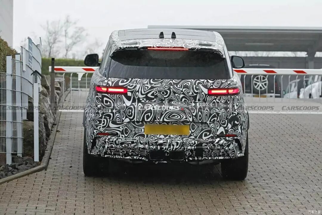 4.4T V8、625马力、750牛·米，中置排气，大路虎谁不爱？|路虎_新浪财经_新浪网