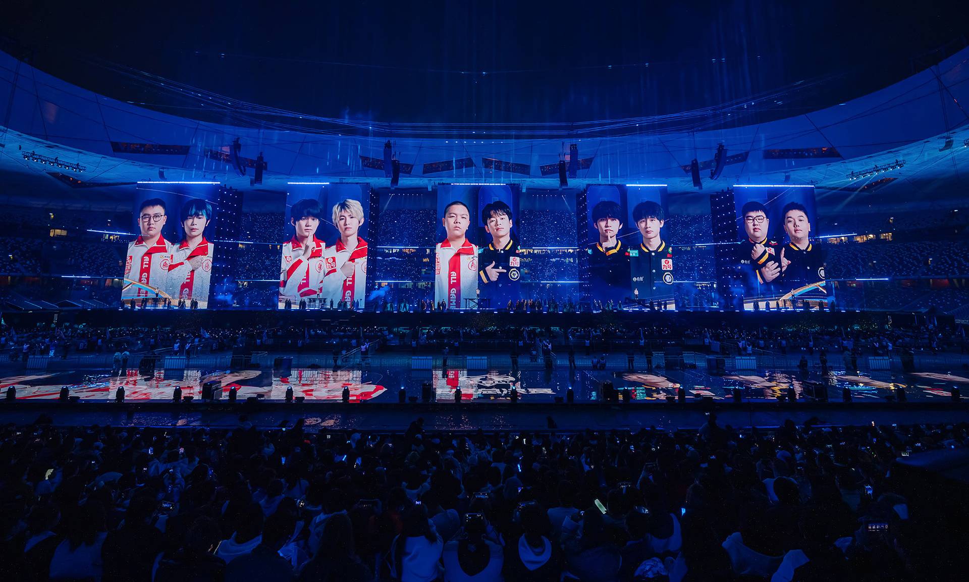 2025年KPL年度总决赛总奖金池高达7000万元人民币，62196人在鸟巢观赛创移动电竞赛事纪录