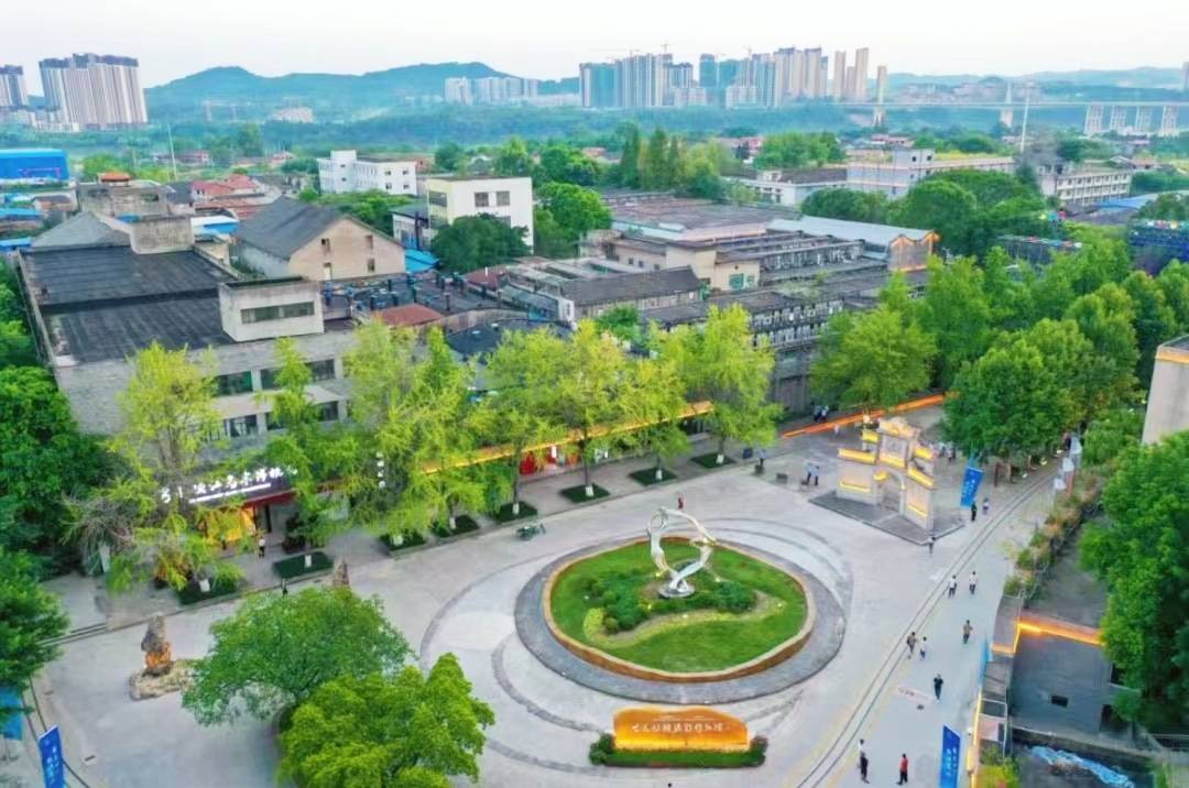 中西部唯一的“中国绸都”，四川丝绸博览会为何“花落”南充？|南充市|四川省|中国