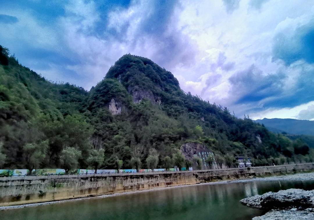 “达州蓝”已成常态 四川达州主城区空气质量优良率连续三年稳定在90%以上|达州市|四川省|生态环境