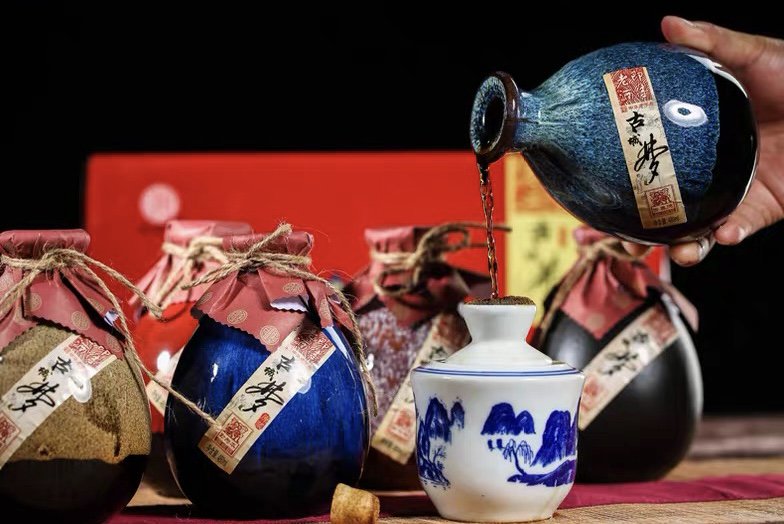 水井坊否认将被剑南春收购，但白酒并购整合暗流涌动|水井坊_新浪财经_新浪网