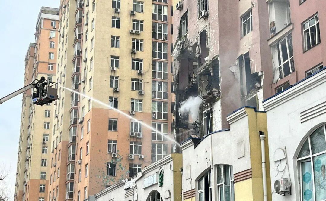 突发！俄罗斯发动大规模打击|俄军_新浪财经_新浪网