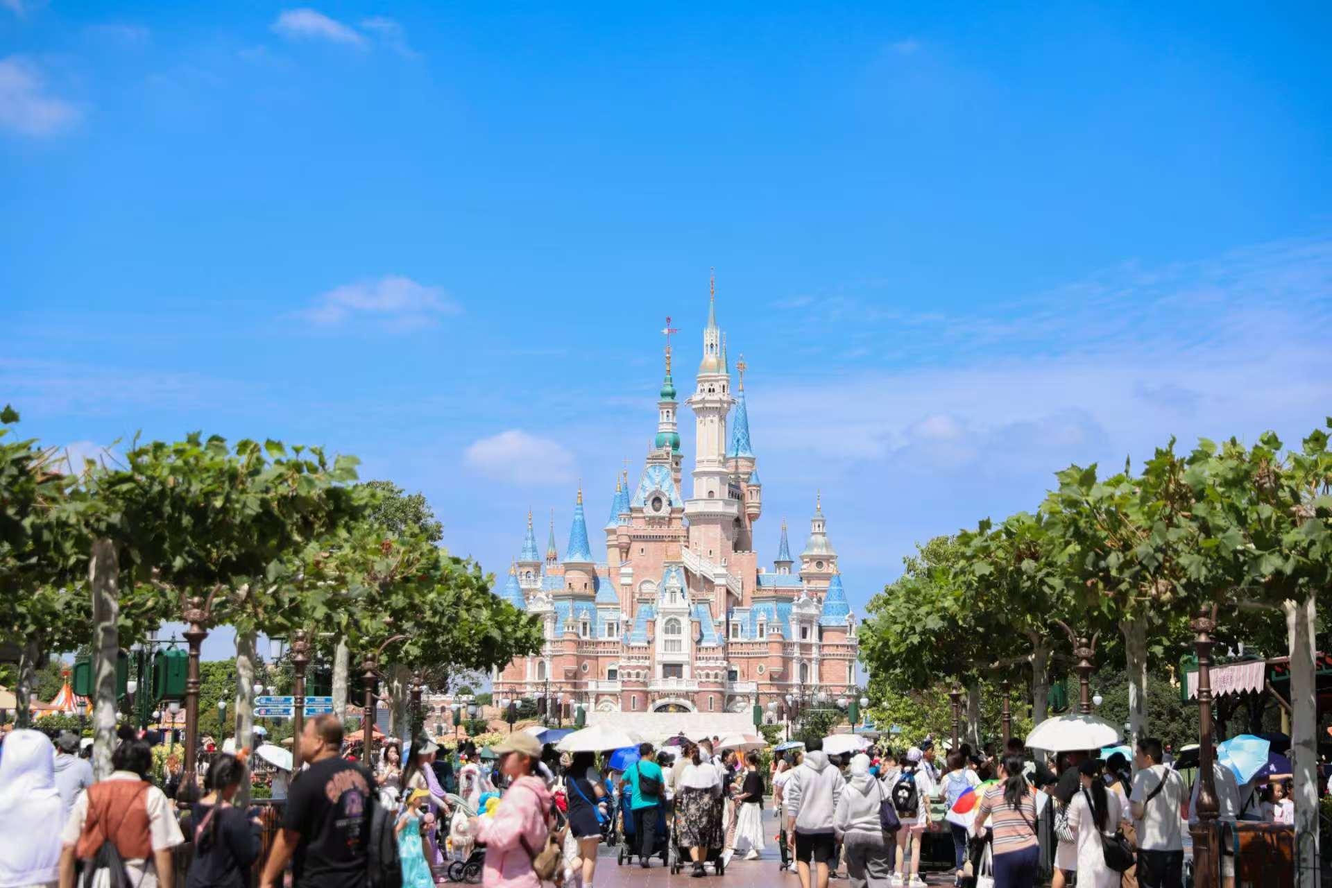 劳动报-上海迪士尼2026年1月起优化门票退改政策|上海市|退票|游客|渠道|度假区_新浪新闻