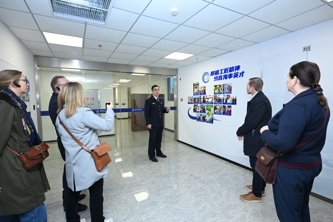 挪威海员工会代表团一行到访上海海事局|中国|海事工匠学院|上海市|船员|学院_新浪新闻