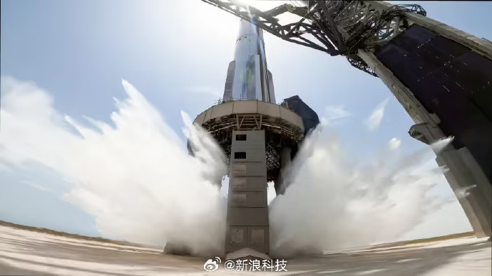 马斯克完成SpaceX收购xAI，打造太空AI数据中心|伊隆-马斯克|特斯拉|太空数据中心|X AI|埃隆·马斯克_新浪新闻