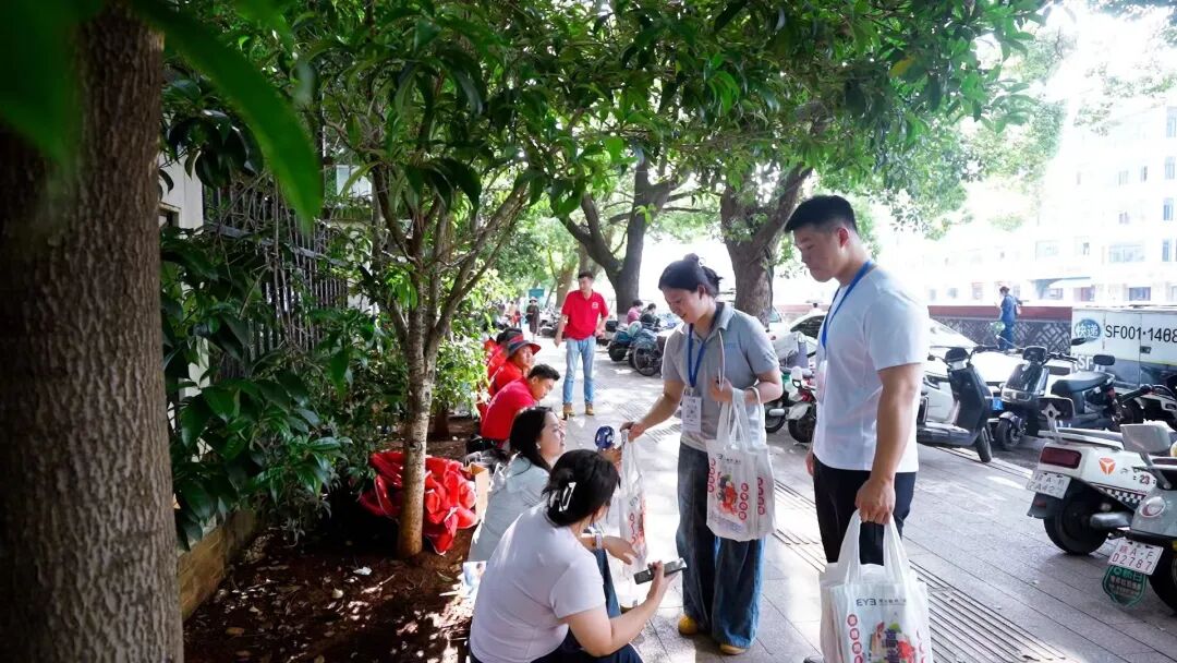 全城护考，为梦助力！南昌爱心驿站上线，都市频道多方联动，陪考生迎战高考|高考_新浪财经_新浪网
