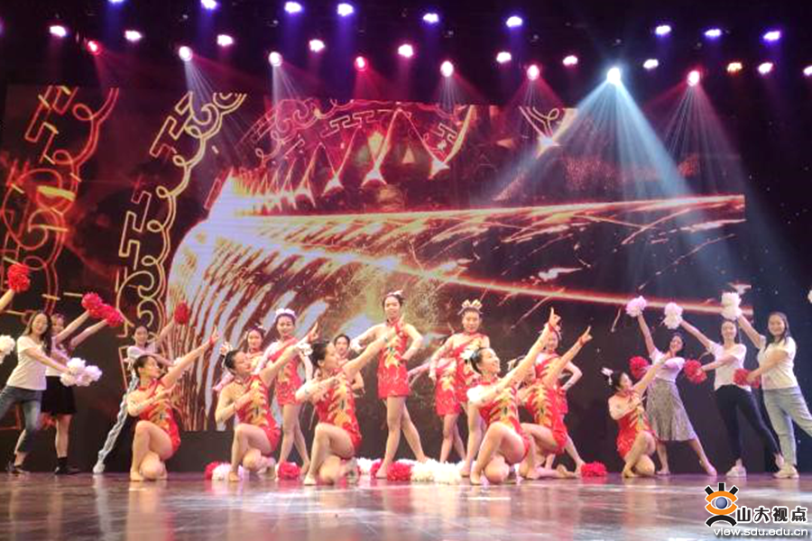 山东大学开展首届美育文化日活动_手机新浪网