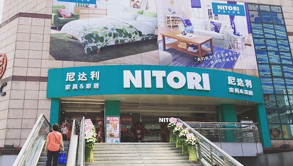 日本最大家居品连锁品牌NITORI加快内地开店速度，到2032年开够1000店|宜家_新浪财经_新浪网