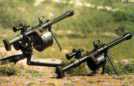 看到颤抖吗？“枪中一霸”QLU11式狙击榴弹发射器，可连发15发_手机新浪网