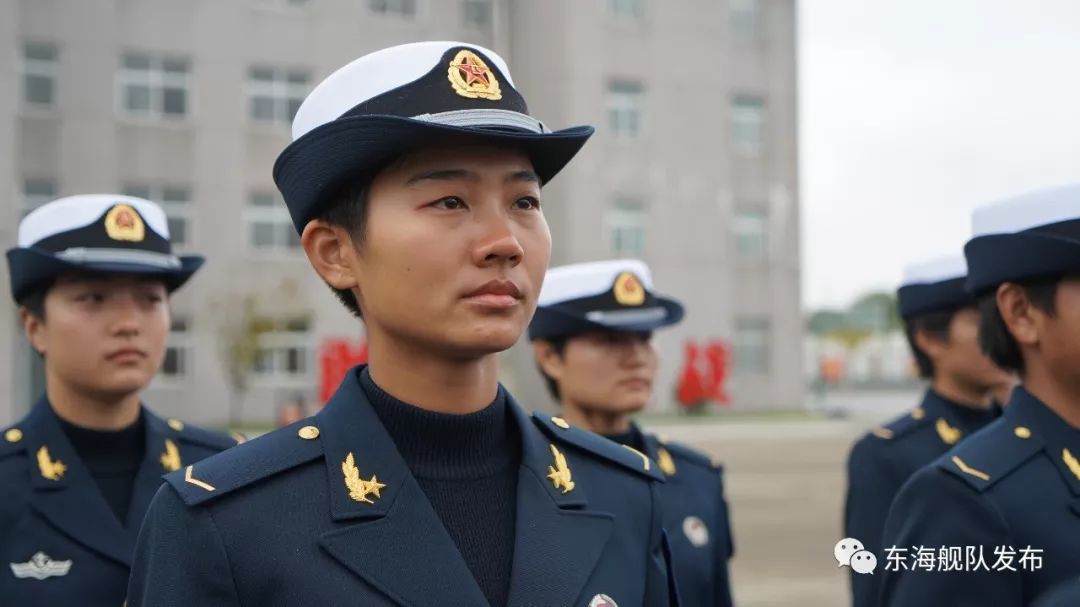 授衔！从这一刻起，请叫他们海军战士！|海军|战士_新浪军事_新浪网