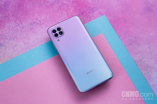 华为nova6 SE评测：麒麟810芯片+4800万AI四摄_手机新浪网
